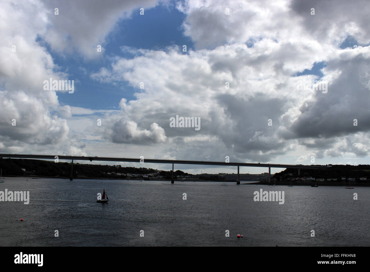 River Cleddau road bridge viewed from Isambard Kingdom Brunel Quay in ...