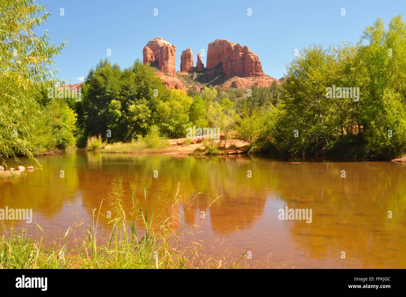 Crescent Moon Picnic Area, Oak creek and Cathedral Rock, Sedona ...