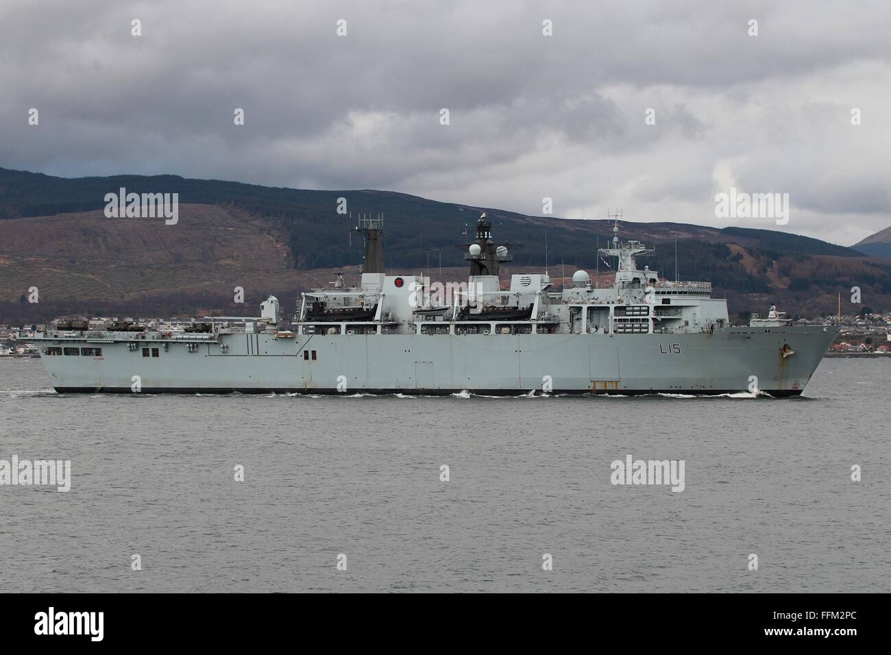 HMS Bulwark (L15), an Albion-class landing platform dock (LPD) of the ...