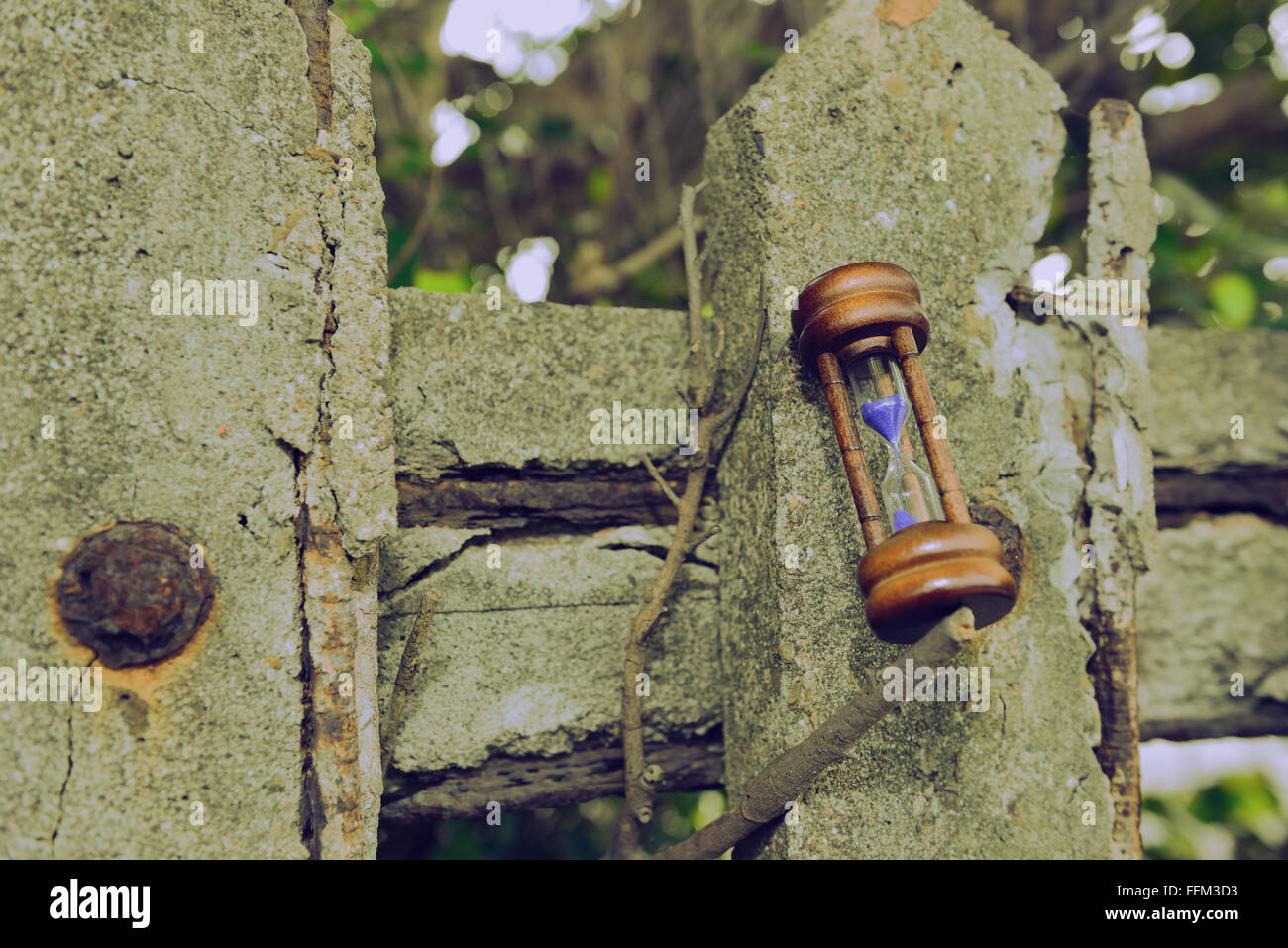 Sand timer side hi-res stock photography and images - Alamy