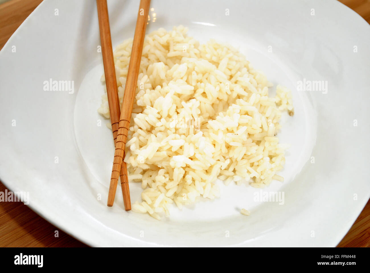 Foods with chopstick hi-res stock photography and images - Alamy