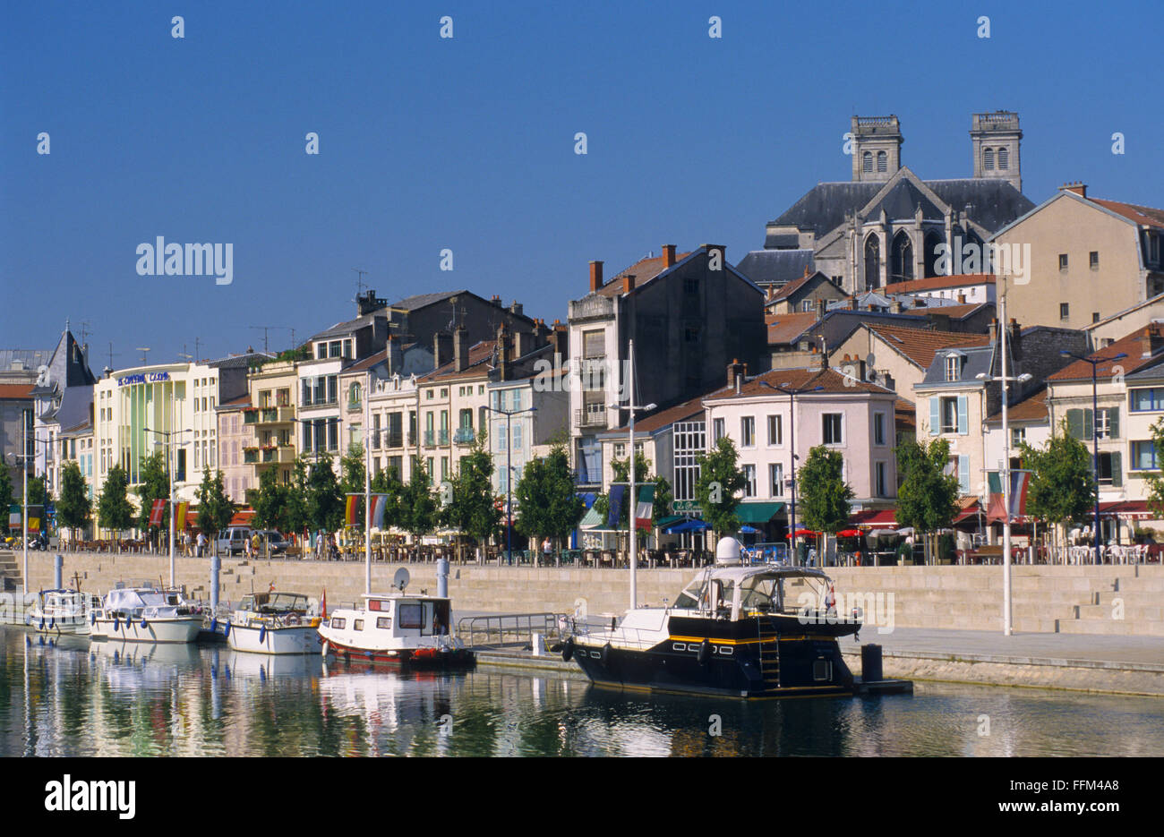 France, Meuse (55), Verdun town, London wharf or Quai de Londres on ...