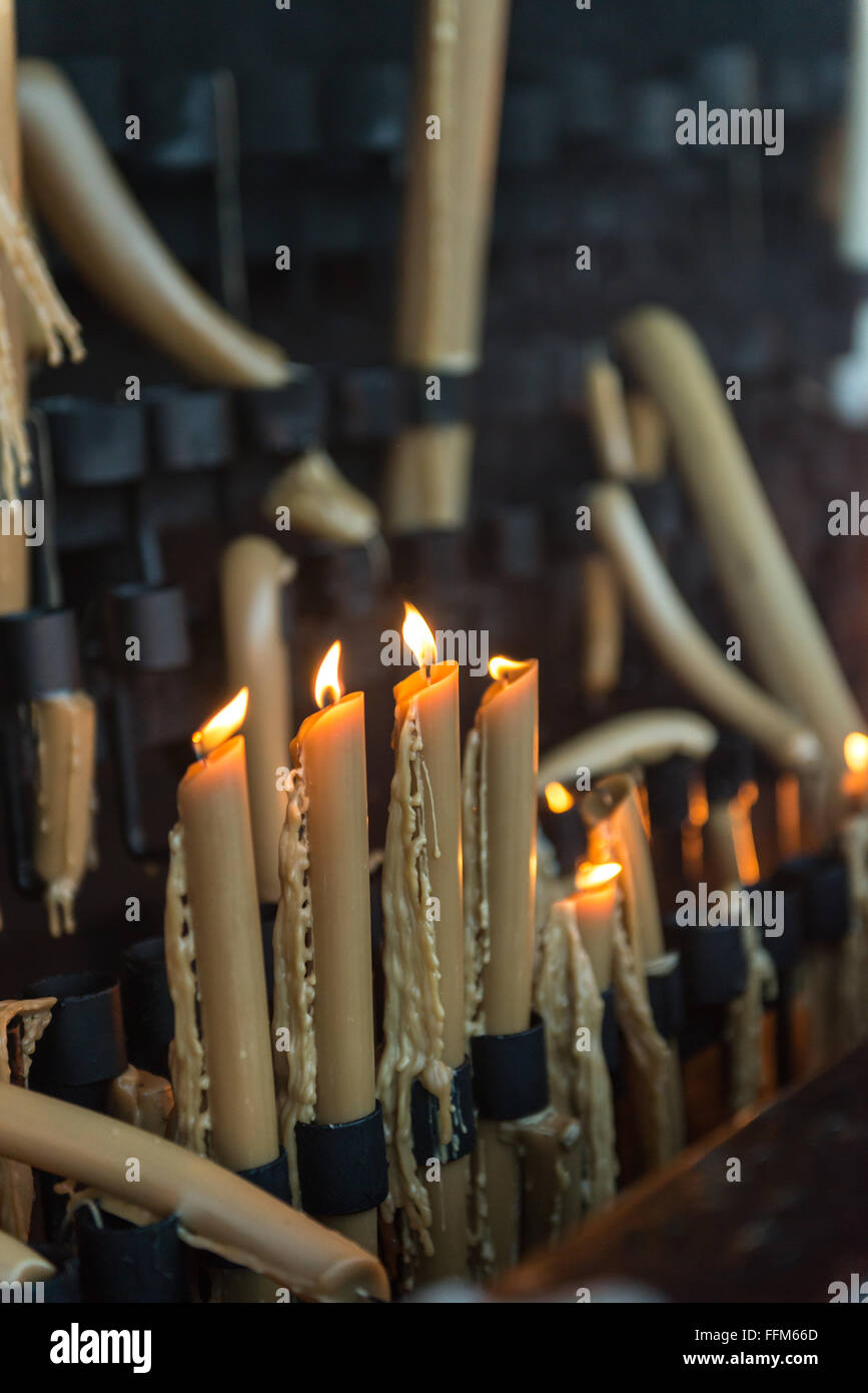 Candles in fatima hi-res stock photography and images - Alamy