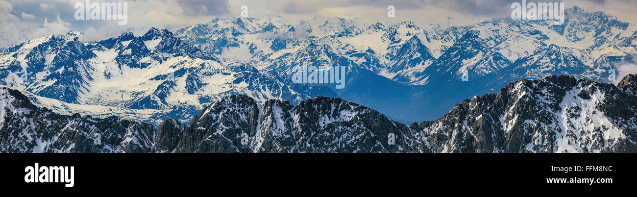 Alps panorama hi-res stock photography and images - Alamy