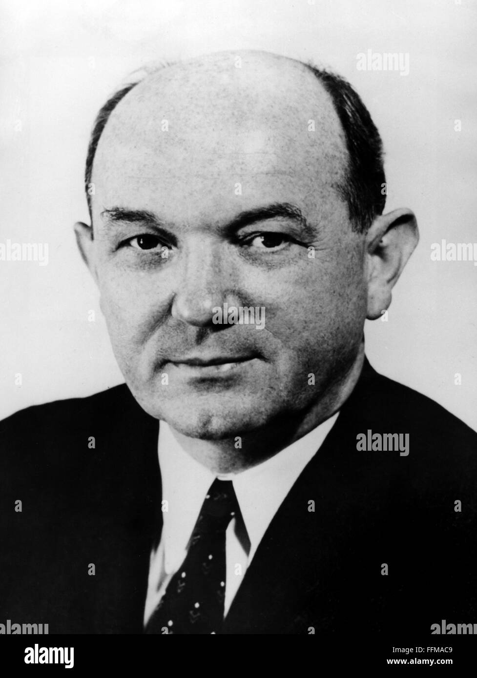 State dean rusk hi-res stock photography and images - Alamy