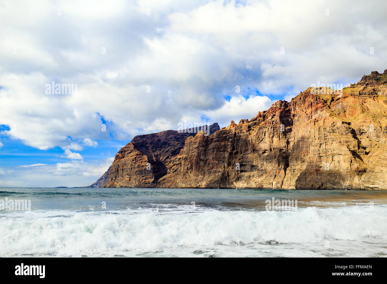 Los Gigantes mountains rock on Tenerife. Inspirational beautiful ...