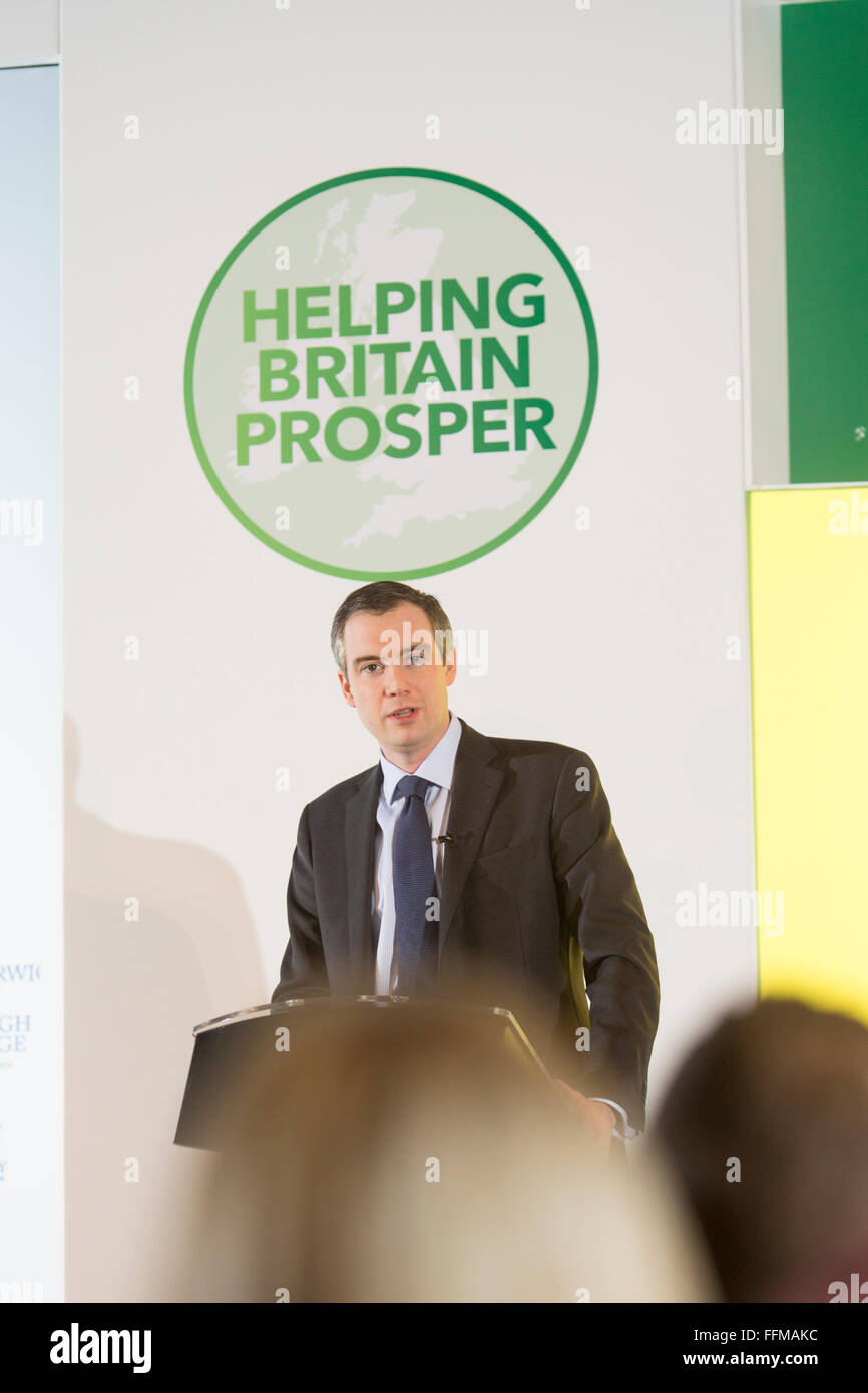 British conservative party politician hi-res stock photography and ...