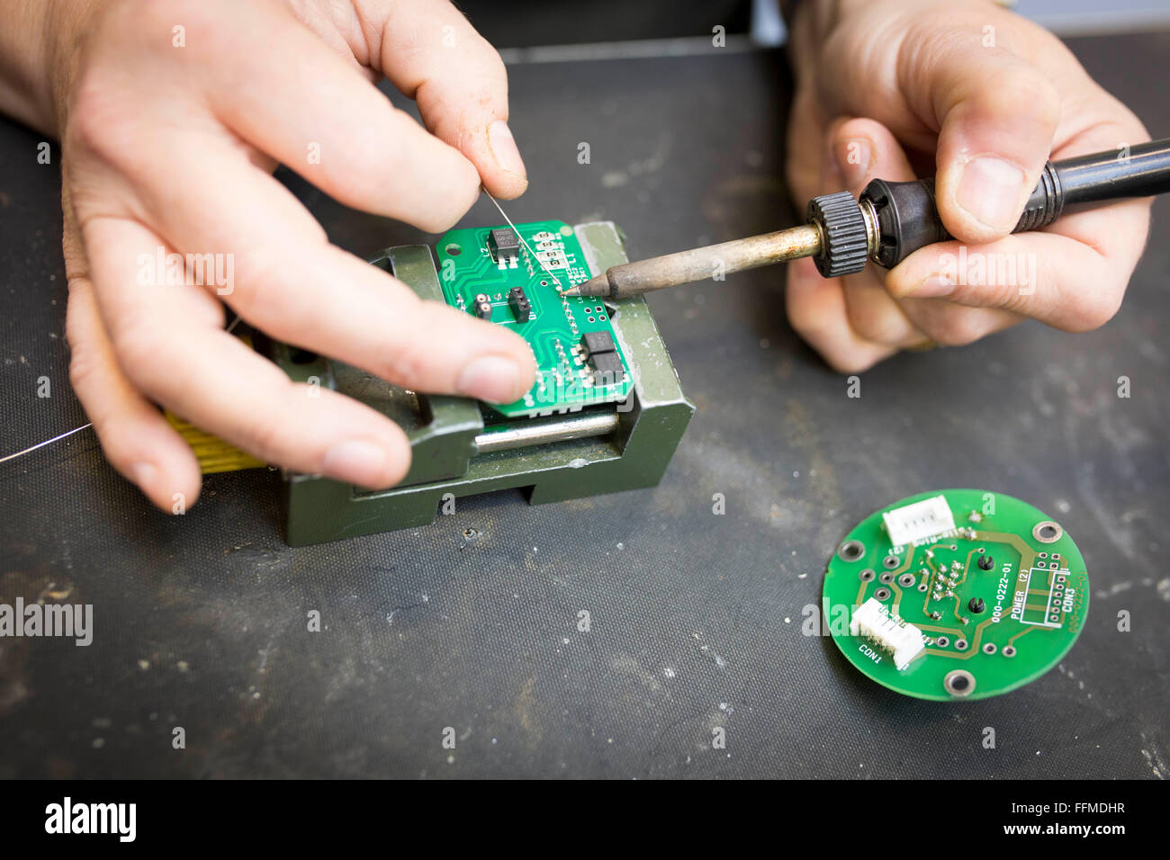 Soldering hi-res stock photography and images - Alamy