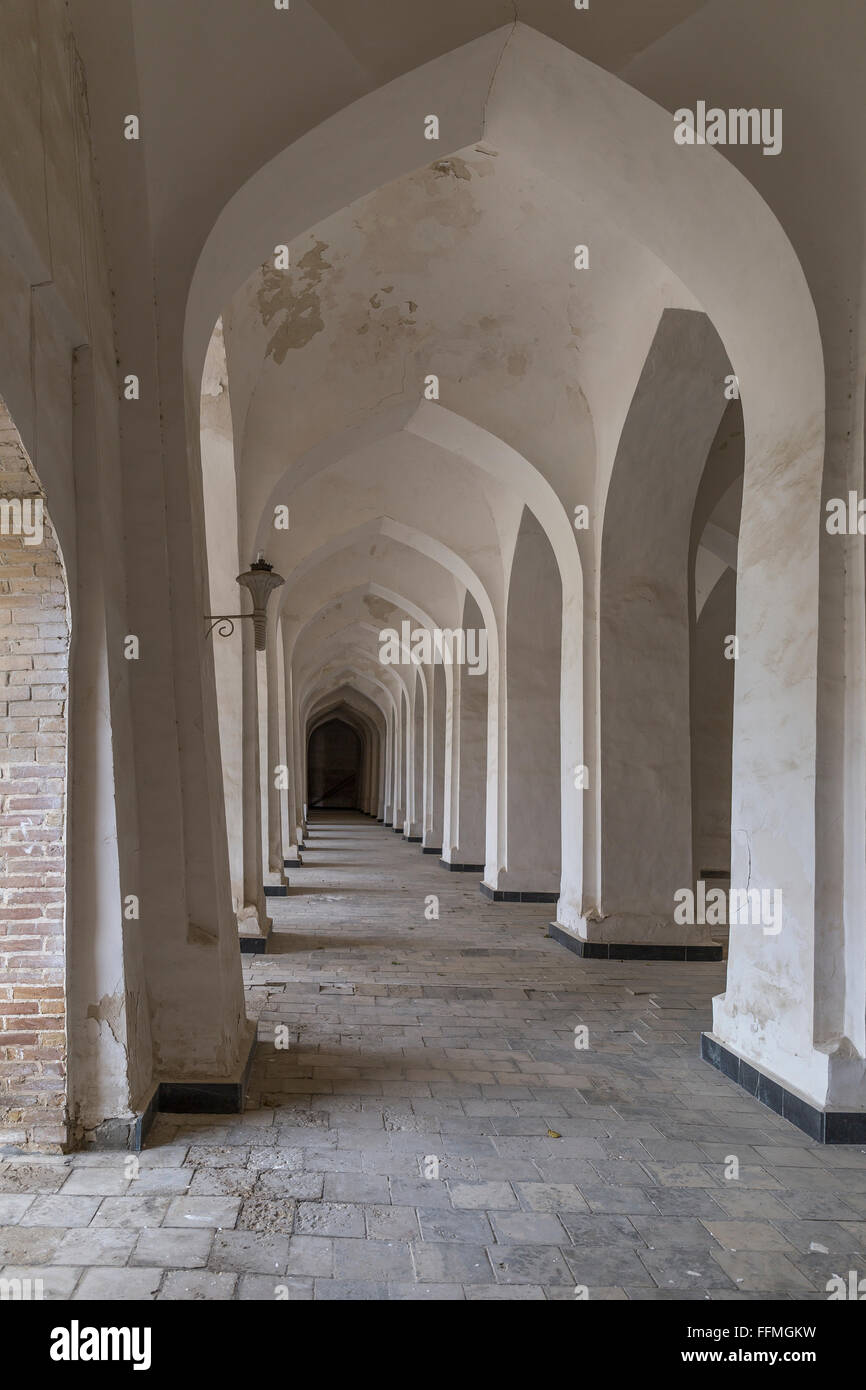 Cloisters mosque hi-res stock photography and images - Alamy