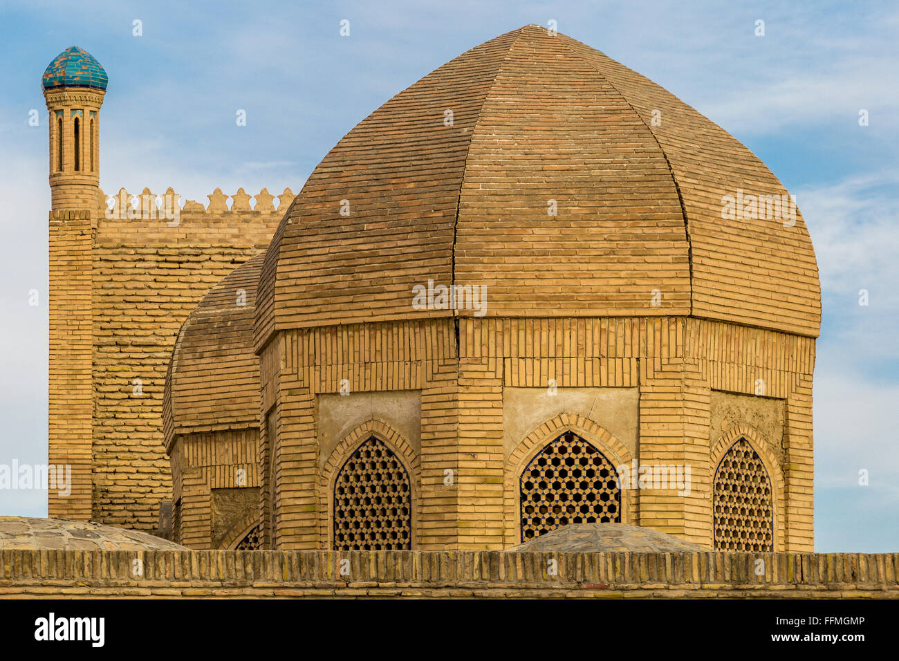 Domed Roof a mosque/madrasah in central Bukhara Stock Photo - Alamy