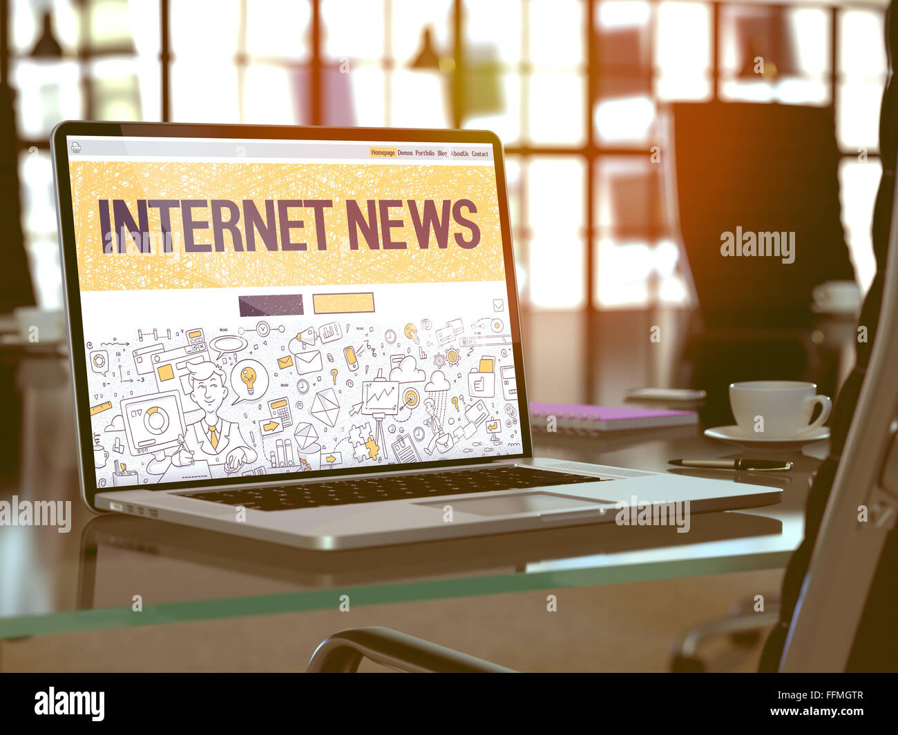 Internet News Concept on Laptop Screen Stock Photo - Alamy