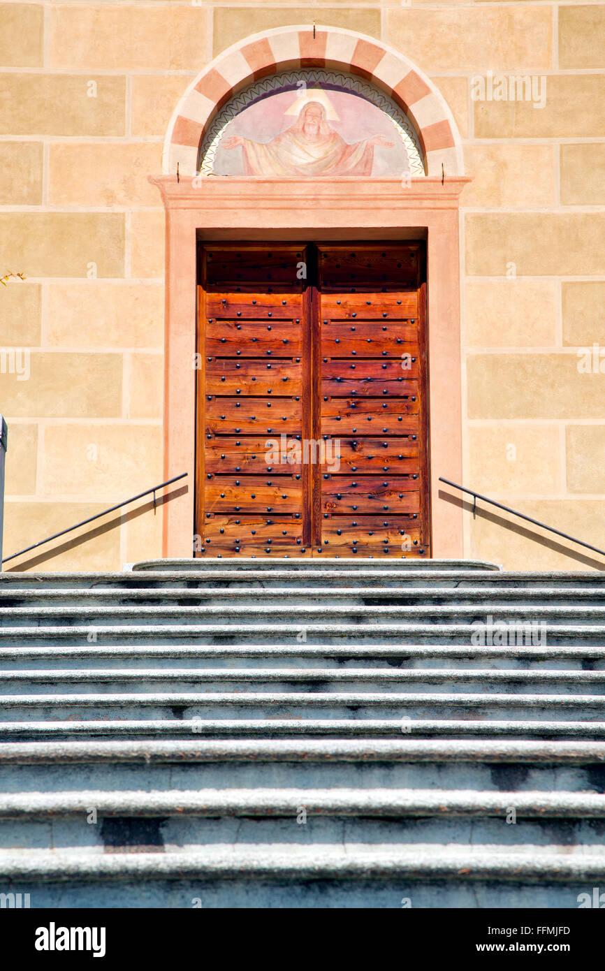 church tradate varese italy the old door entrance and mosaic Stock ...
