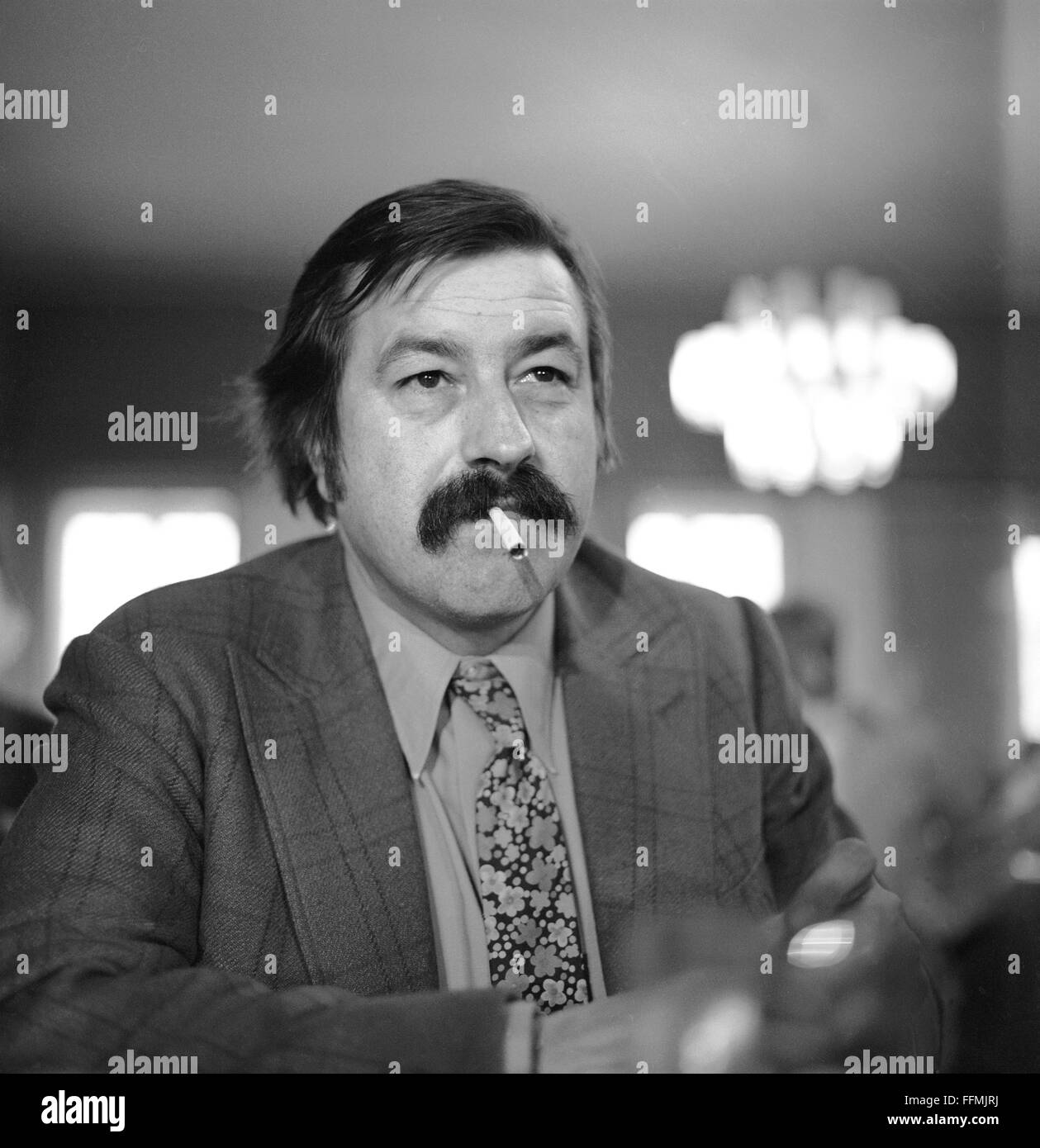 Gunter grass Black and White Stock Photos & Images - Alamy