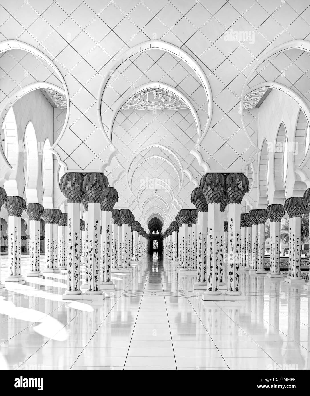 Stone temple dubai Black and White Stock Photos & Images - Alamy