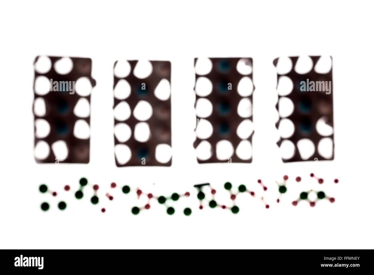 White round tablets natural hi-res stock photography and images - Alamy