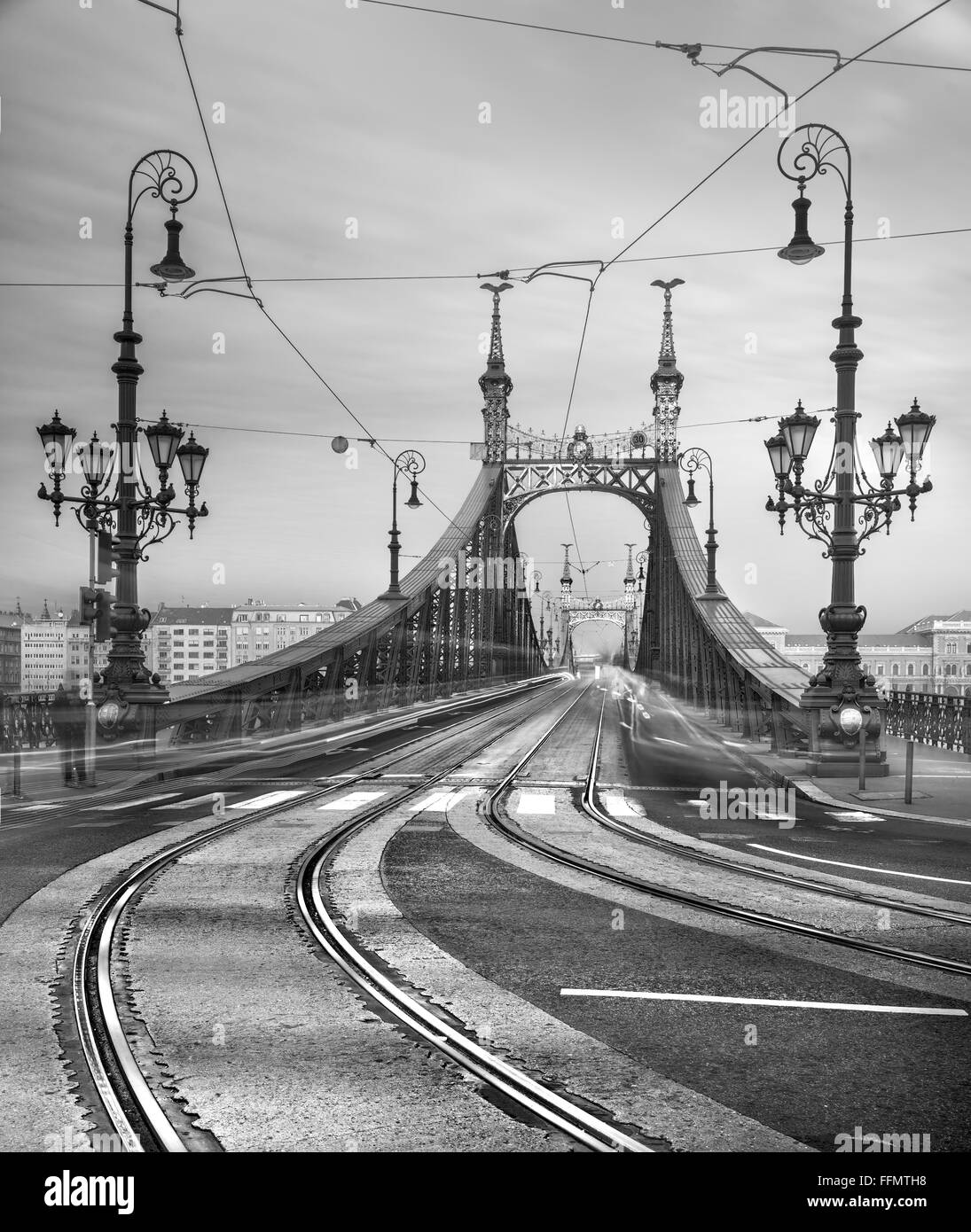 Budapest city skyline hungarian Black and White Stock Photos & Images ...