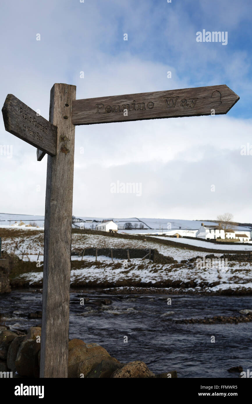 Pennine way sign hi-res stock photography and images - Alamy