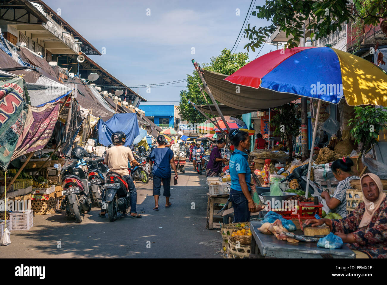 Pasar street hi-res stock photography and images - Alamy