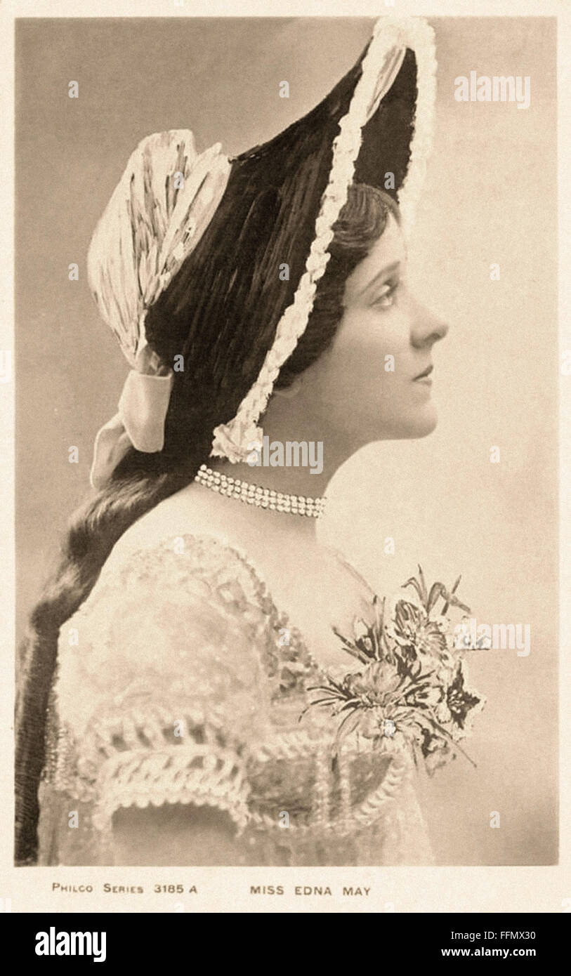 Miss Edna May - Belle Époque - Vintage postcard - 1900 Stock Photo - Alamy