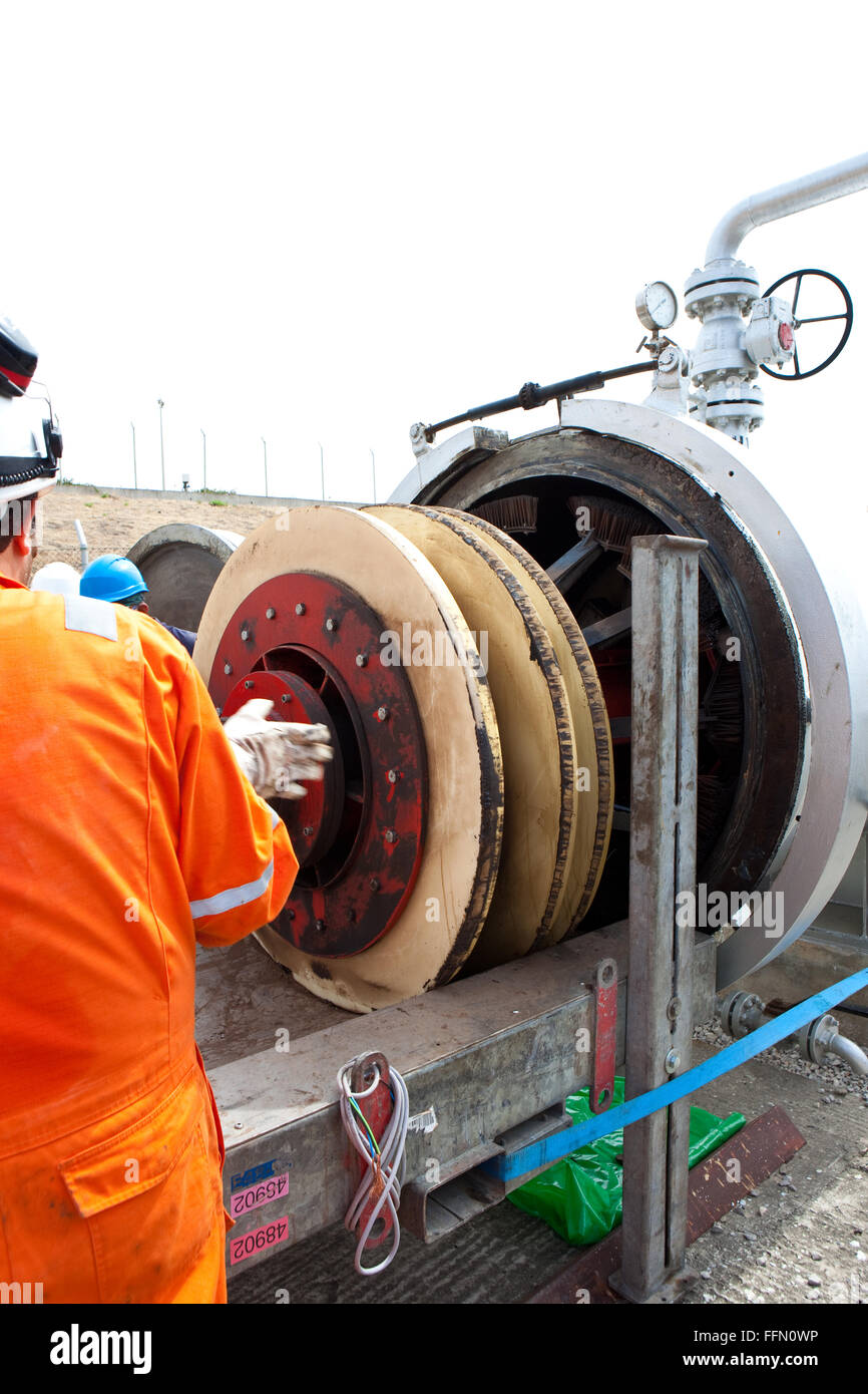 Pipeline inspection hi-res stock photography and images - Alamy