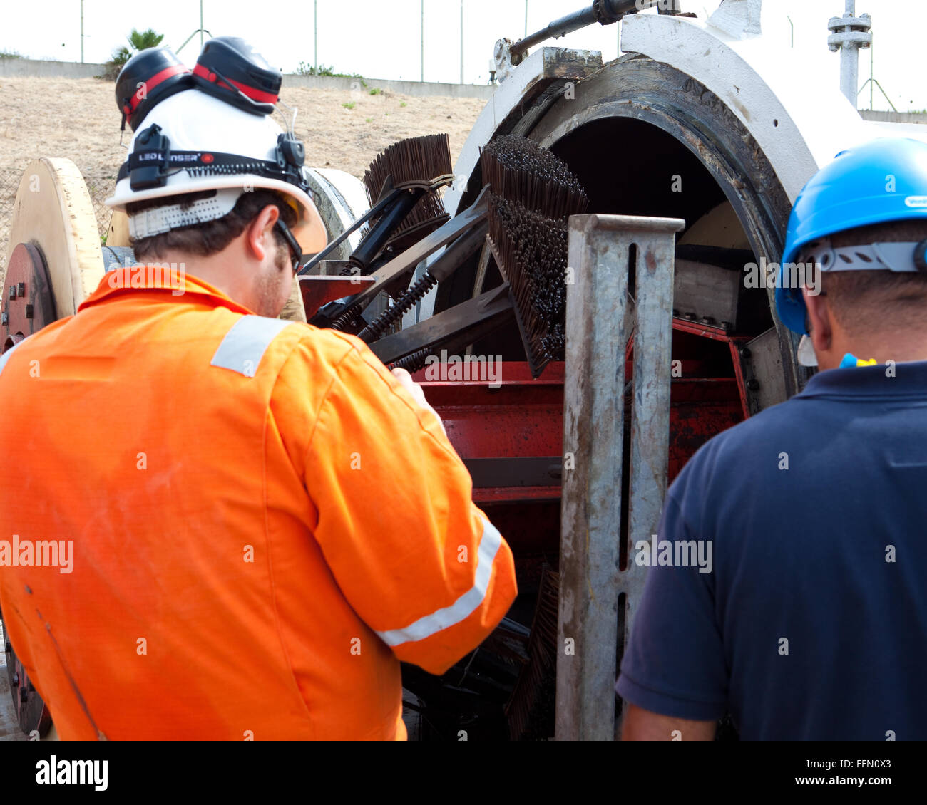 Pipeline inspection, Pigging Stock Photo - Alamy Pipeline inspection, Pigging Stock Photo - Alamy