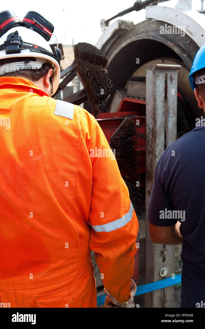 Pipeline inspection, Pigging Stock Photo - Alamy
