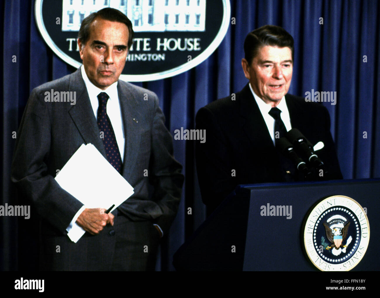 U s president ronald reagan soviet hi-res stock photography and images ...