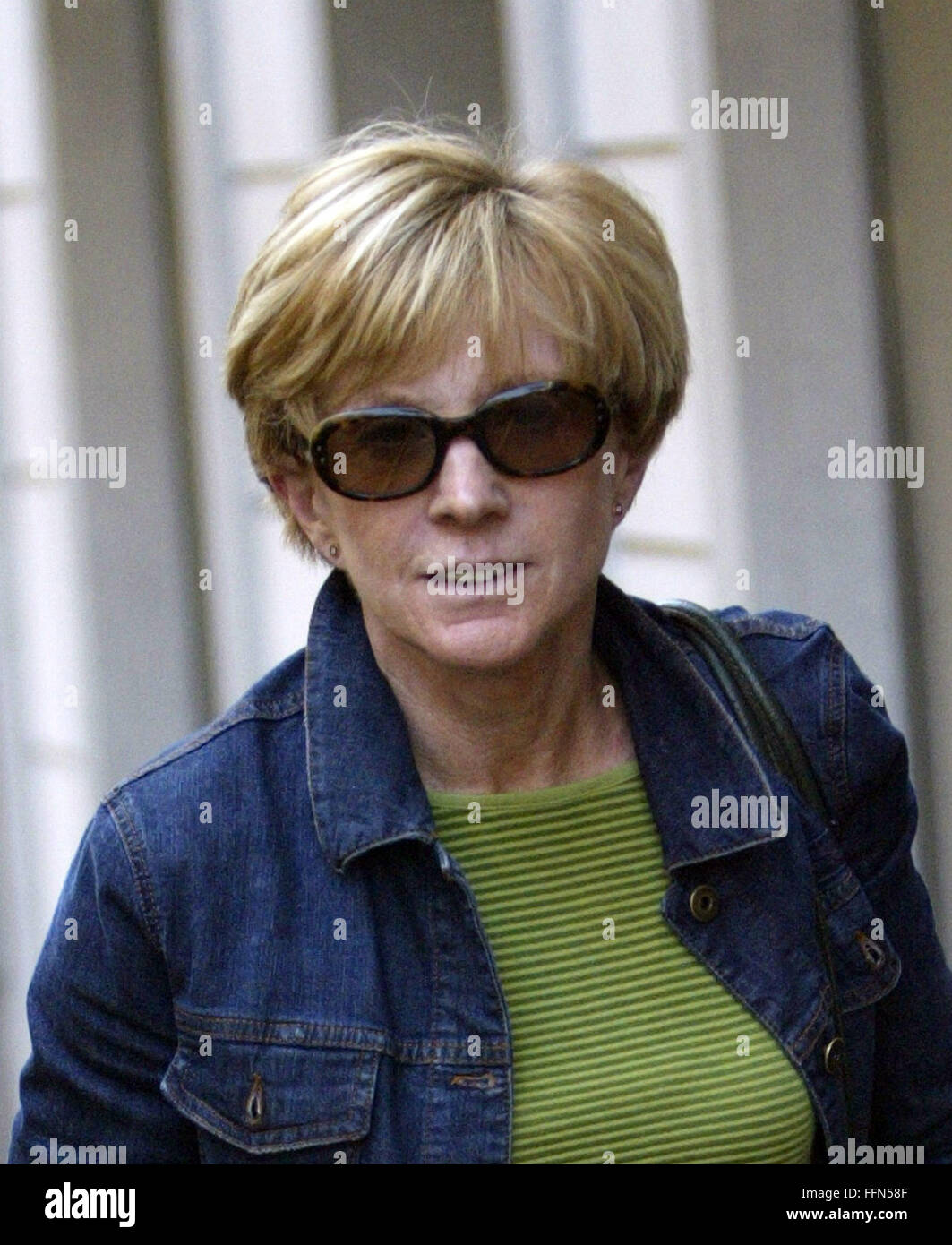 Anne Robinson, Shopping in Bond Street London (credit image©Jack Ludlam ...