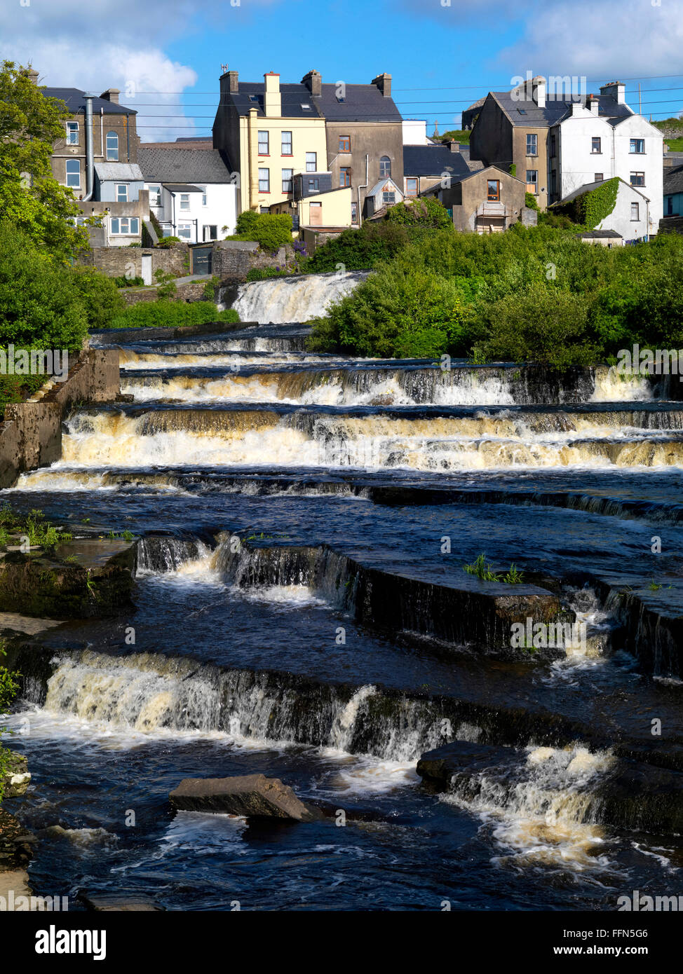 Ennistymon hi-res stock photography and images - Alamy