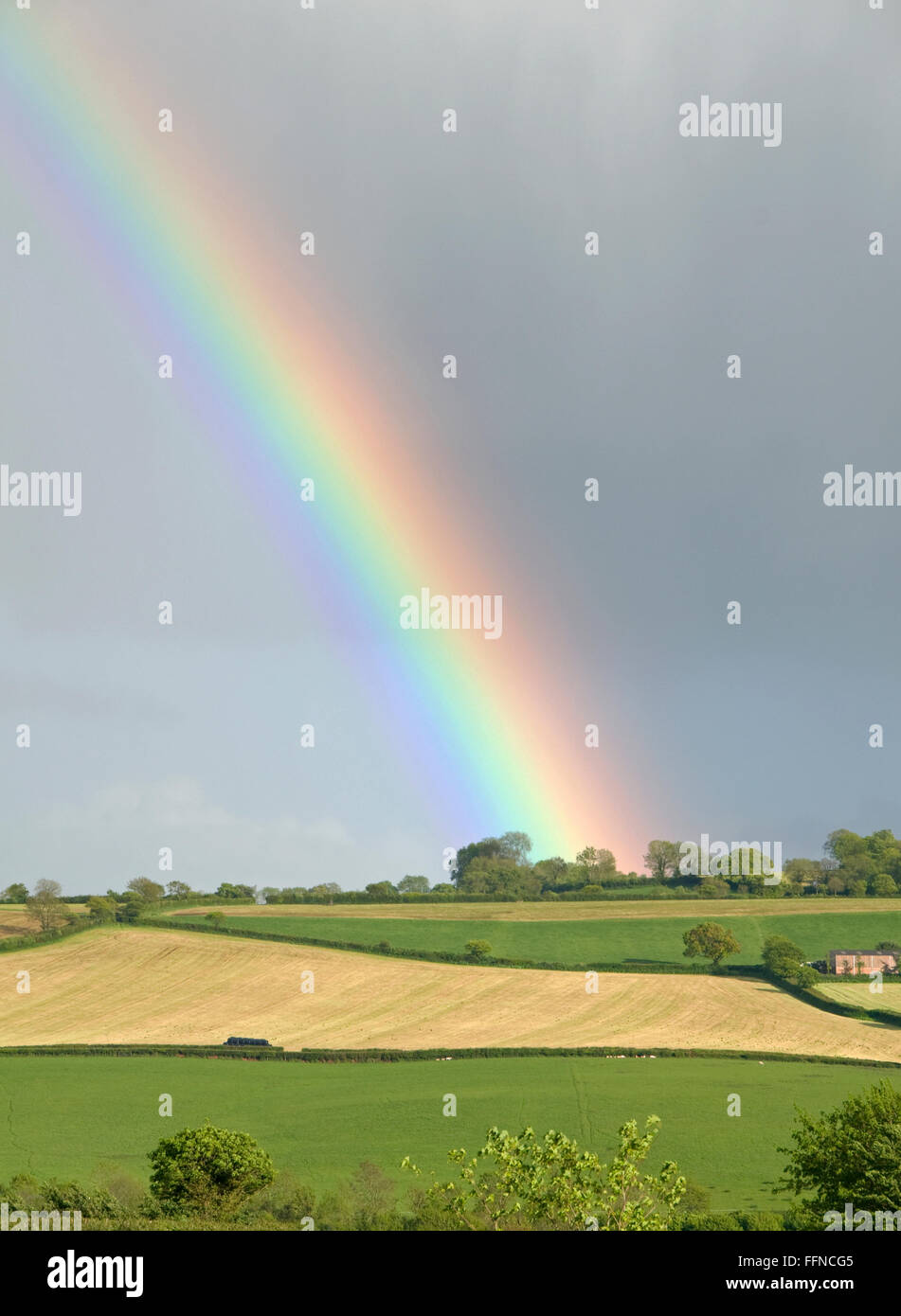 Striking rainbow viewed from Bradninch, Devon Stock Photo - Alamy