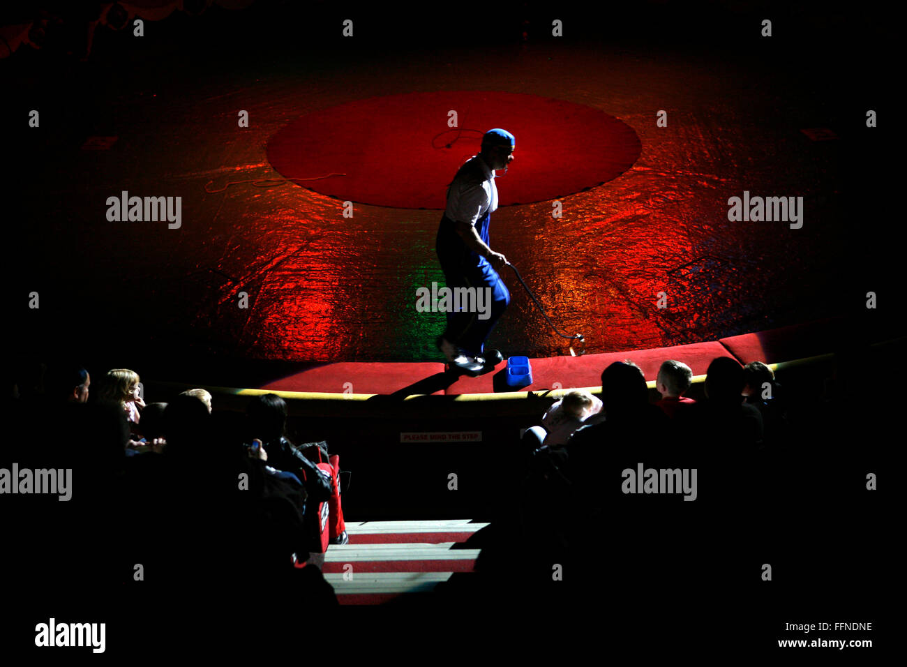 'Mooky' the Clown aduring the Tower circus performance Stock Photo - Alamy