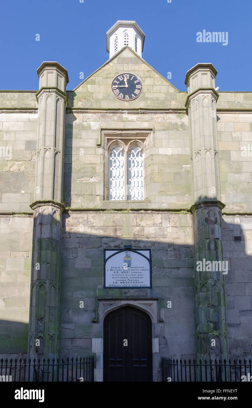 Entrance to The Dixie Grammar School in Market Bosworth, Leicestershire ...