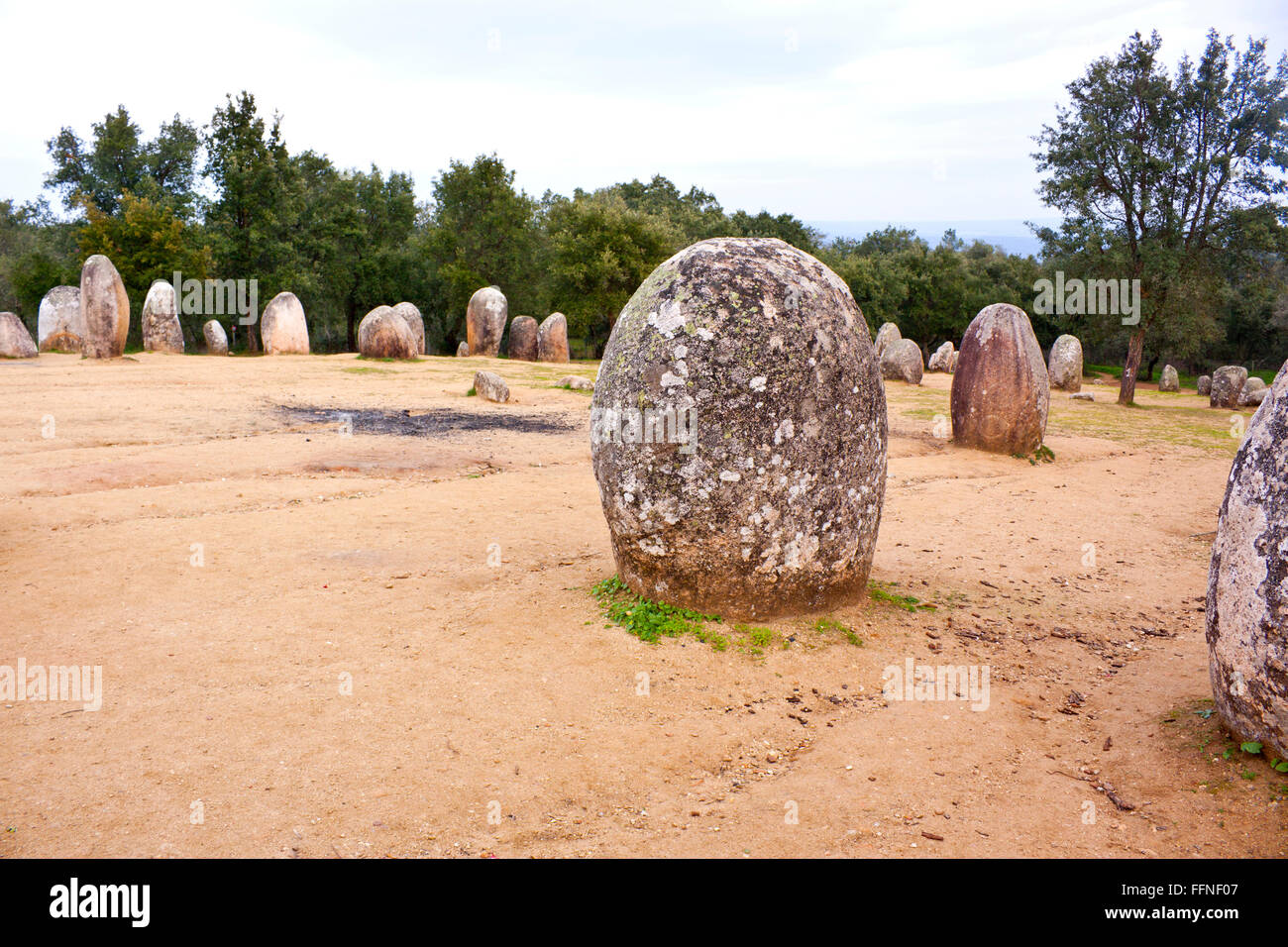 Rock monolithic megalith megalithic hi-res stock photography and images ...