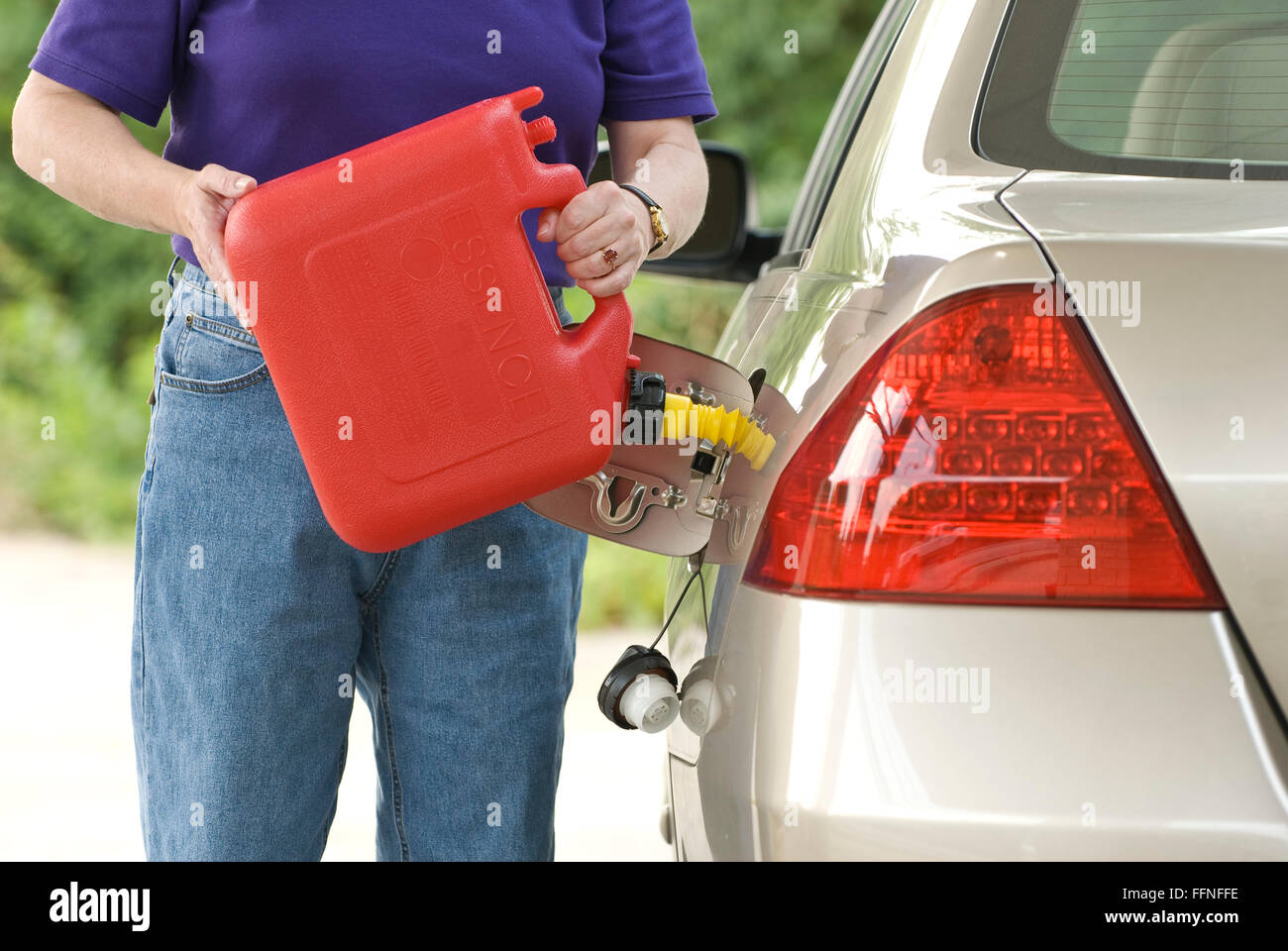 Out of gas hi-res stock photography and images - Alamy
