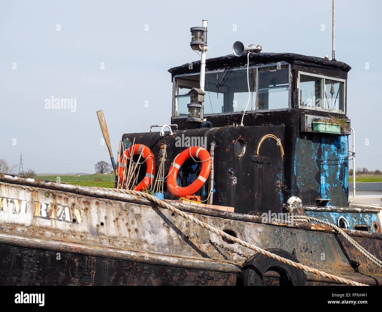 FAVERSHAM, KENT/UK - MARCH 29 : Wm Ryan boat moored on the Swale in ...