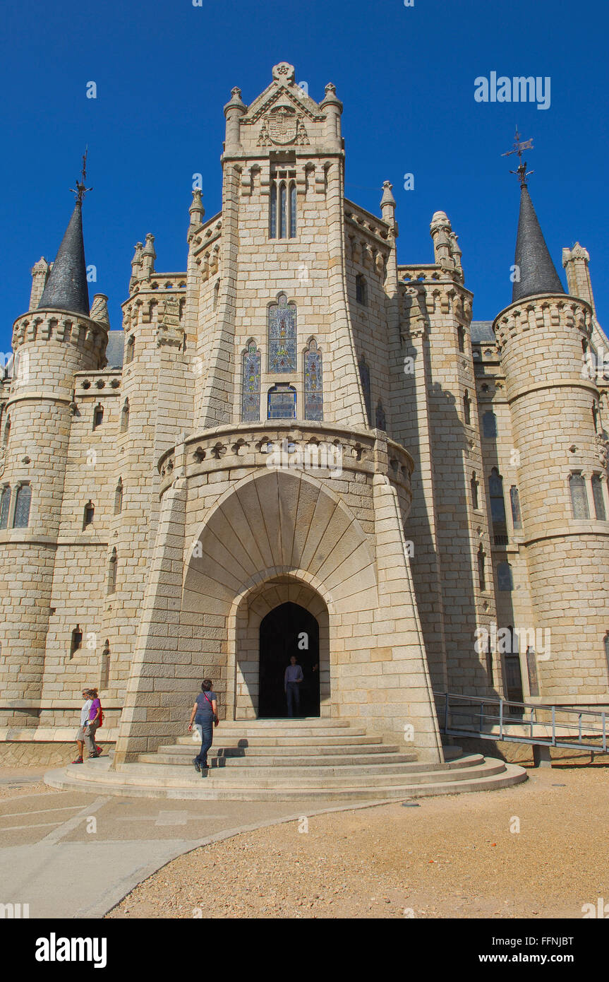 Astorga, Gaudi Palace now Museun of the ways , Episcopal Palace, Via de ...