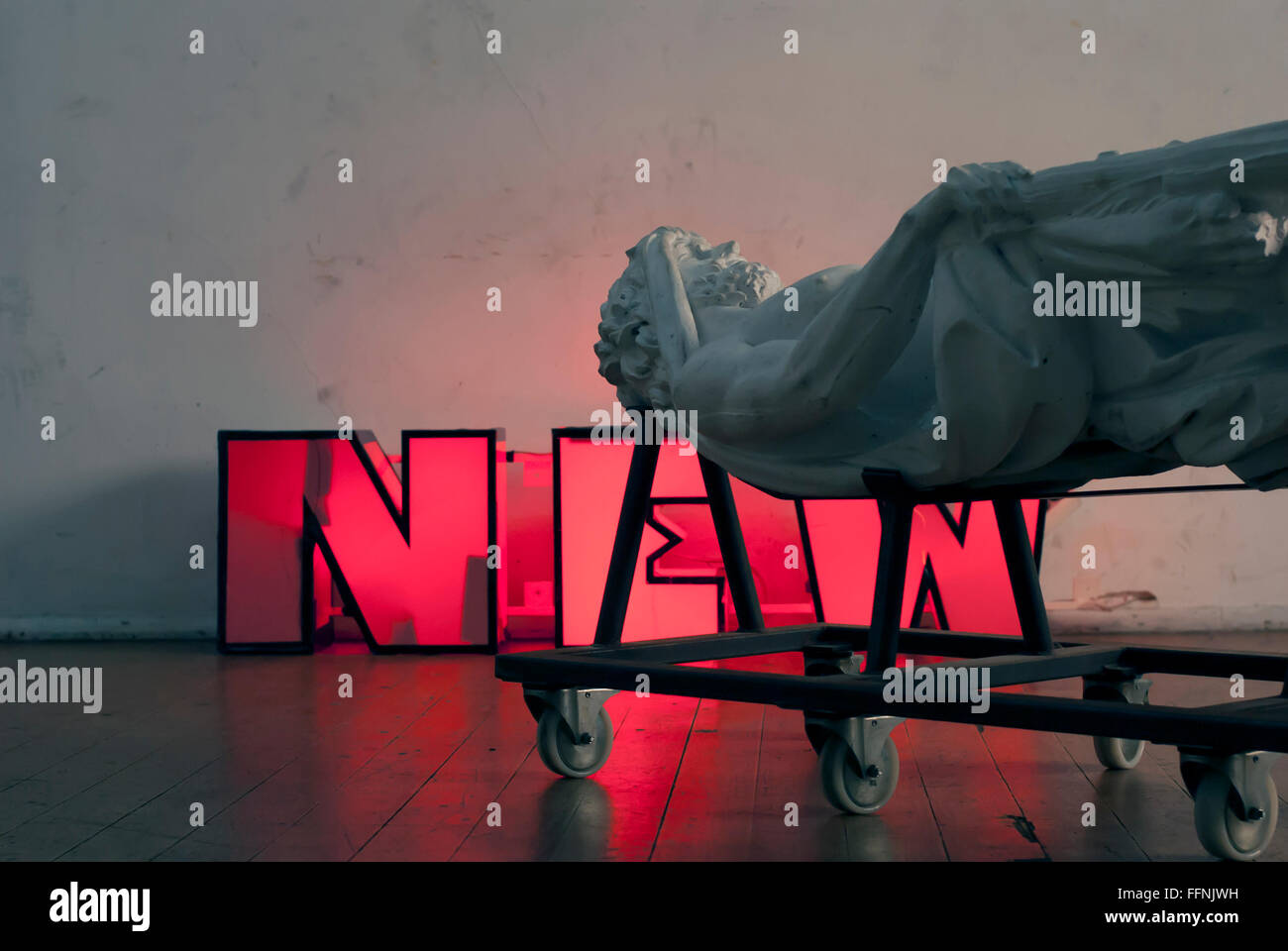 Luminous sign hi-res stock photography and images - Alamy