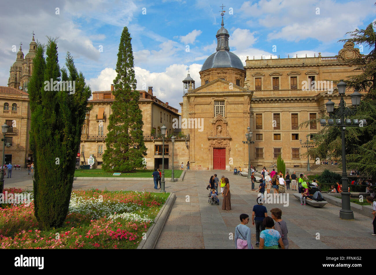 Salamanca spain plaza anaya hi-res stock photography and images - Alamy