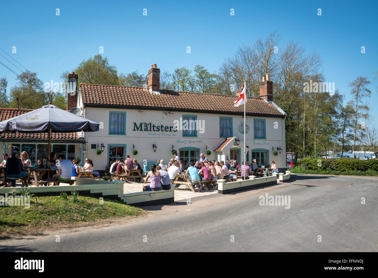The Maltsters country pub at Ranworth, Norfolk Stock Photo - Alamy