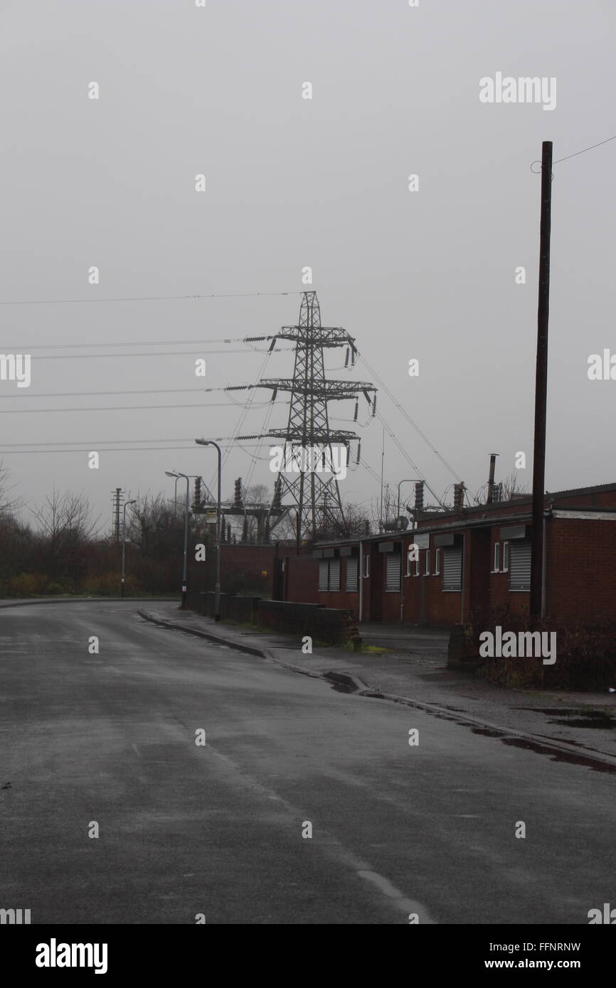 Powerline hi-res stock photography and images - Alamy