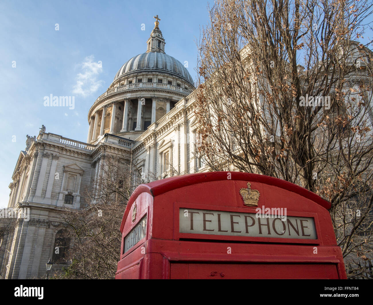 An iconic London scene of a red phone box and St Paul's Cathedral Stock ...