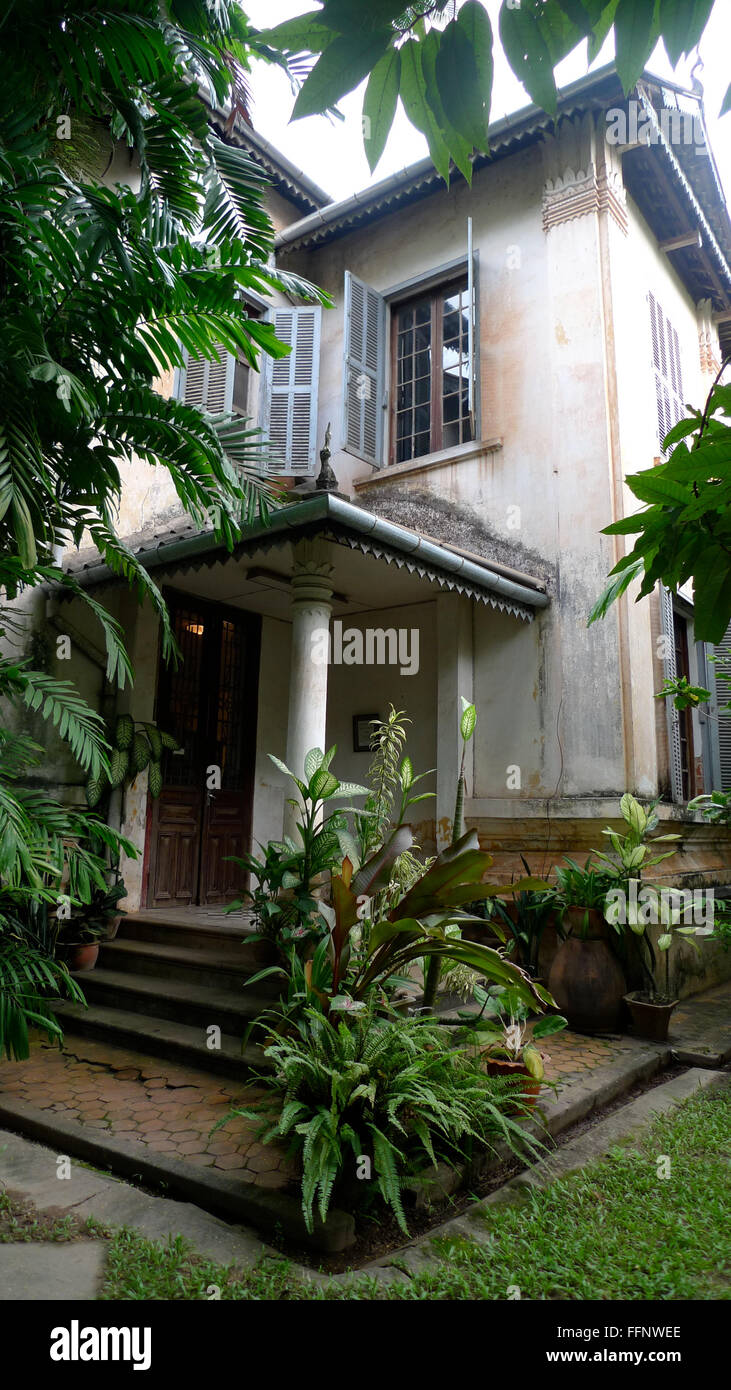 Southeast porch hi-res stock photography and images - Alamy