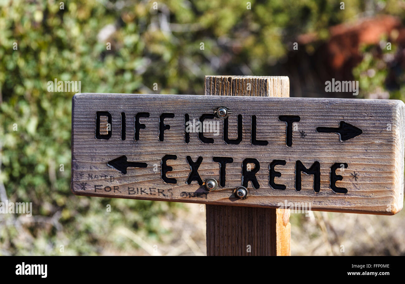 Mountain bike trail sign hi-res stock photography and images - Alamy