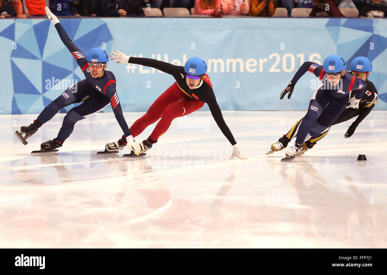 Gjovik. 16th Feb, 2016. Ma Wei (2nd L) of China competes during the men ...