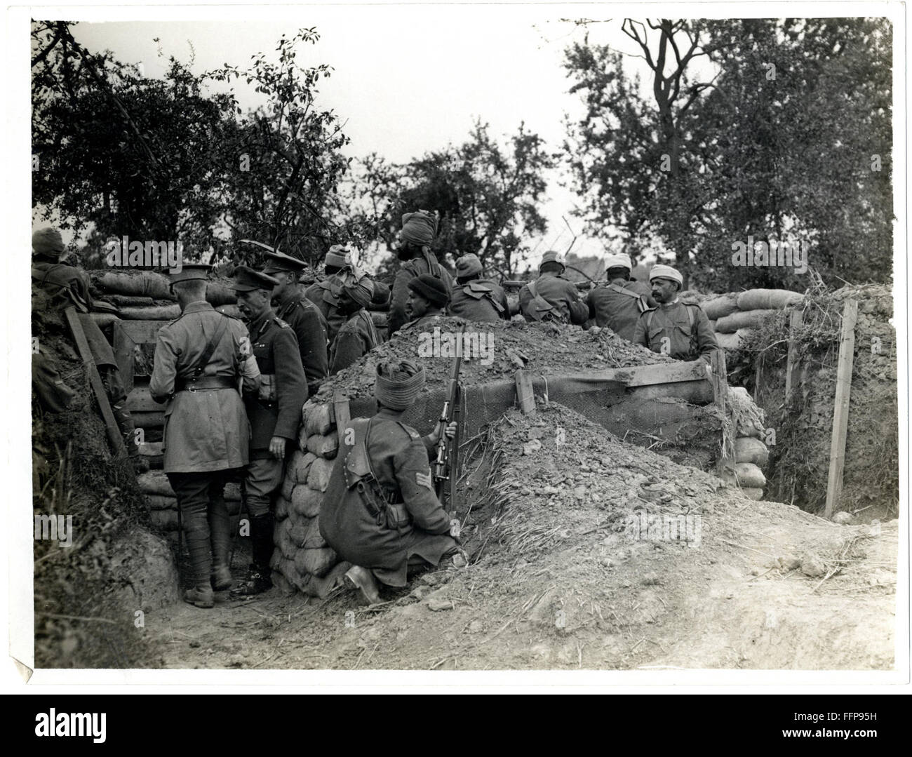 French machine gun section hi-res stock photography and images - Alamy