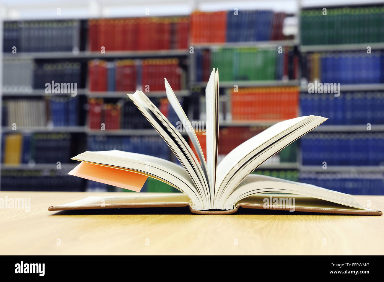 Open book on library hi-res stock photography and images - Alamy