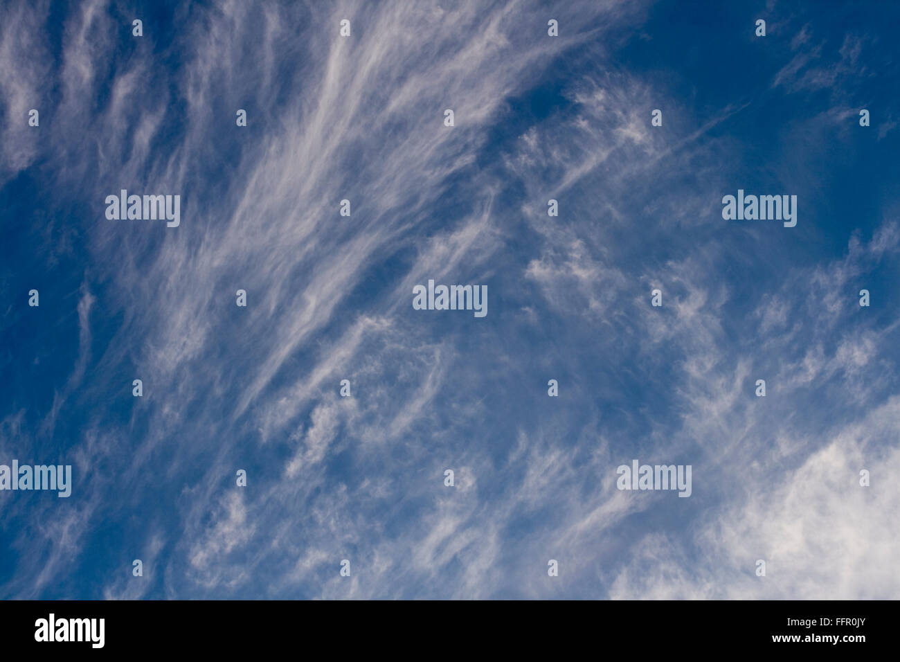 White dramatic clouds hi-res stock photography and images - Alamy