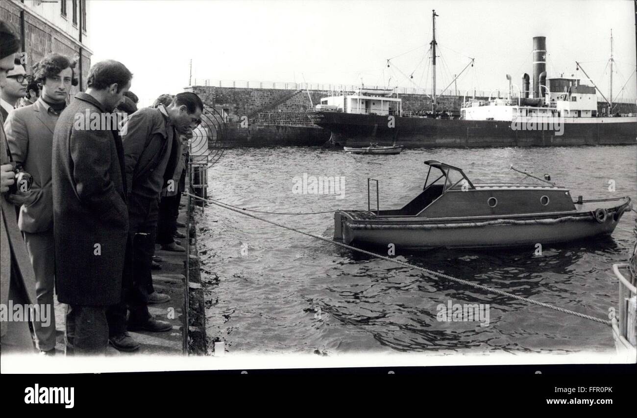Keystone pictures usa boat hi-res stock photography and images - Alamy