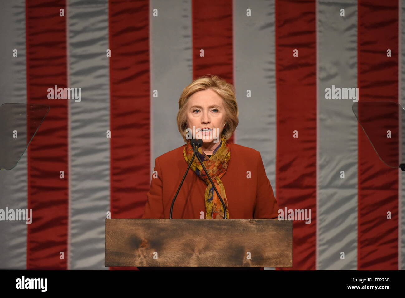 Former outlines hi-res stock photography and images - Alamy