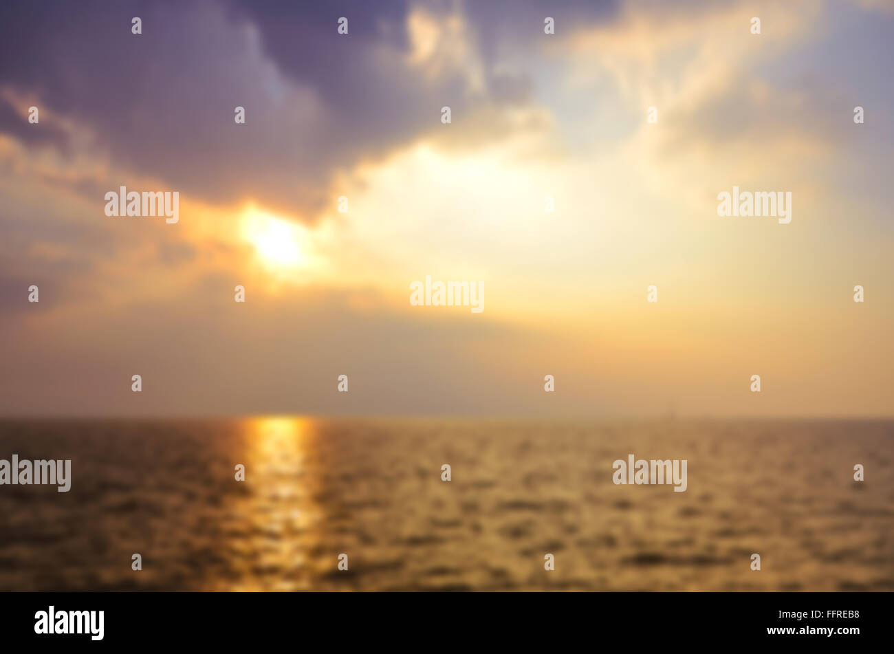 Blurred Sunrise Background, Early Morning Light, The Natural Lighting ...